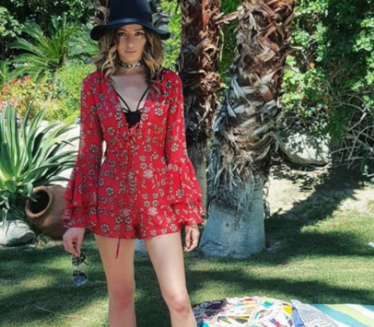 Eleanor Calder Wiki, Bio, Height, Age, Boyfriend, Net Worth, Family