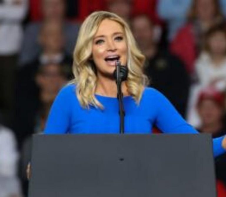 Kayleigh McEnany Bio, Wiki, Age, Height, Sean Gilmartin Husband, Net Worth