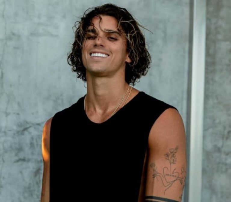 Jay Alvarrez Wiki, Bio, Net Worth, Age, Height, Girlfriend, Family