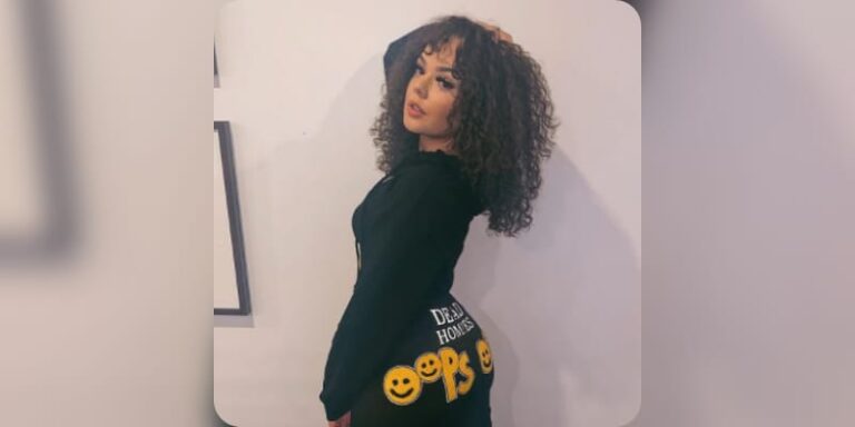 Who is KaylaThayla? Wiki, Biography, Net Worth, Age, Boyfriend, Height