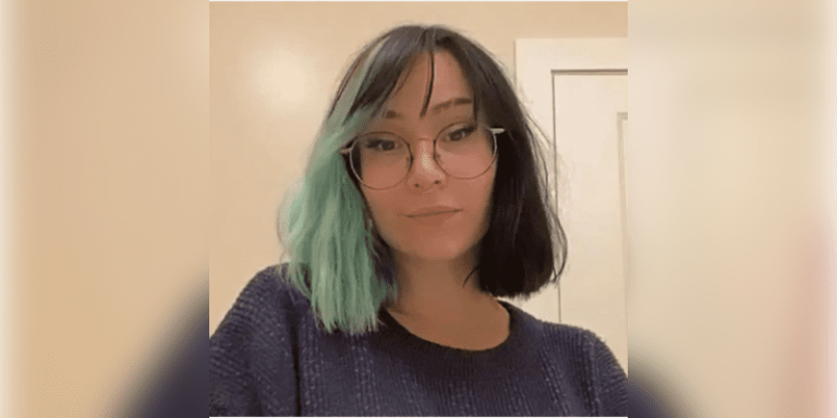 Who is Goth Egg [Leah]? Wiki, Biography, Net Worth, Boyfriend, Age, Height