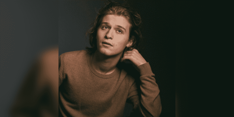 Fred Hechinger Wiki, Biography, Net Worth, Age, Girlfriend