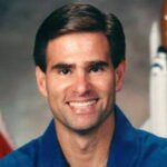 Gregory Chamitoff [Astronaut] Biography, Net Worth, Wiki, Age, Wife/Husband