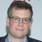 John Green [Author] Wiki, Net Worth, Biography, Age, Husband/Wife